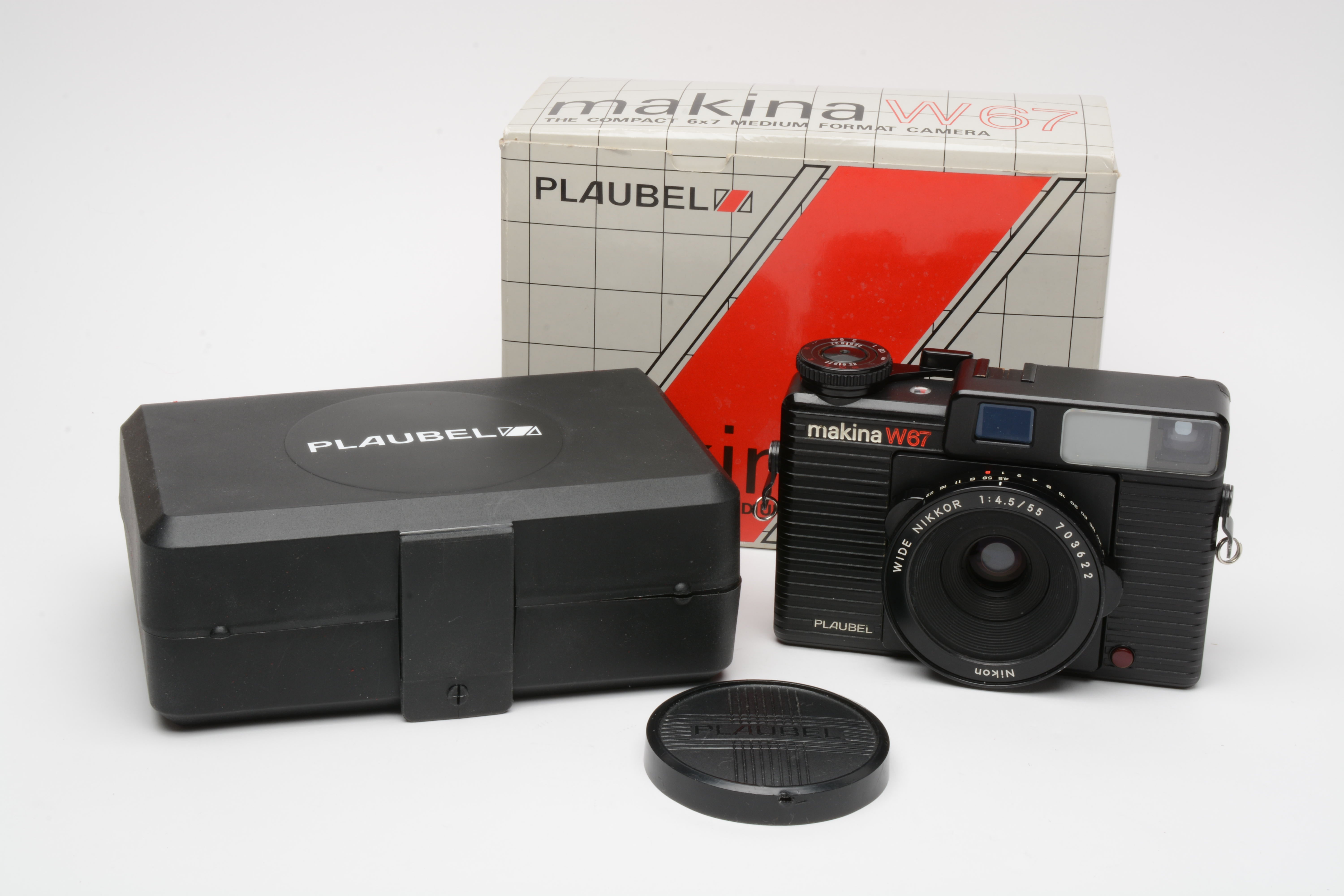 Plaubel Makina W67 6x7 120 camera, Boxed, Display case, cap, Tested, A ...